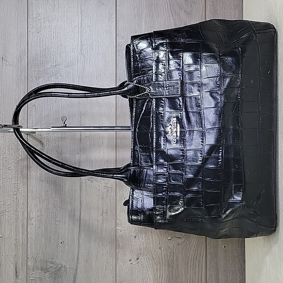 Coach | Bags | Coach F4119 Casey Black Leather Croc Embossed Shoulder ...